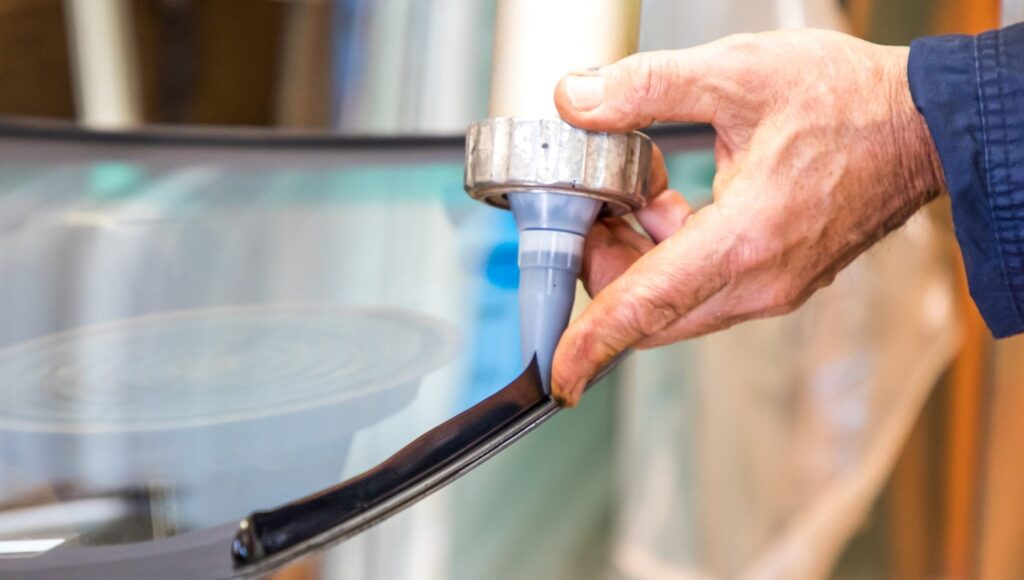 Different auto glass types and how to identify each of them ...